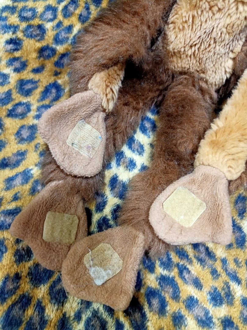 REALISTIC BROWN HANGING MONKEY (VELCRO HANDS), Hobbies & Toys, Toys ...