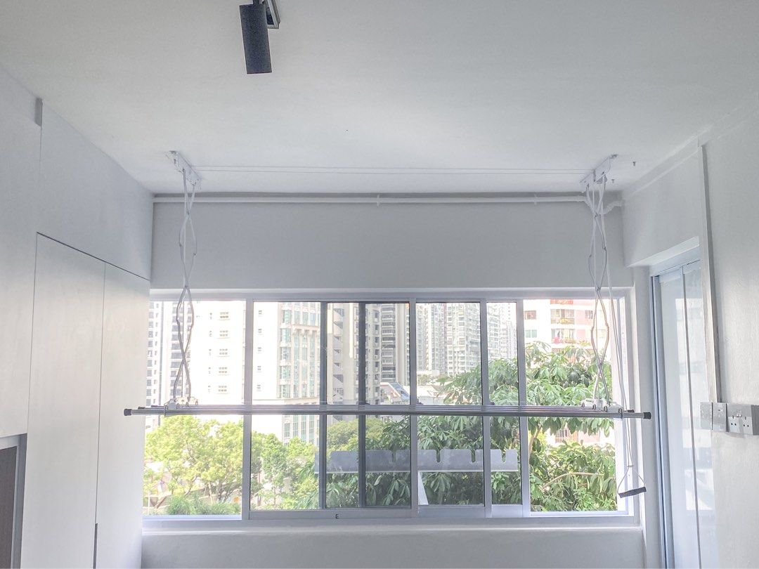 Retractable Laundry Drying Rack System Ceiling Mounted, Furniture ...