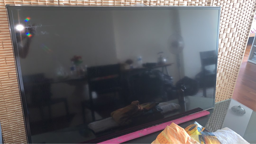 Samsung TV used, TV & Home Appliances, TV & Entertainment, TV on Carousell