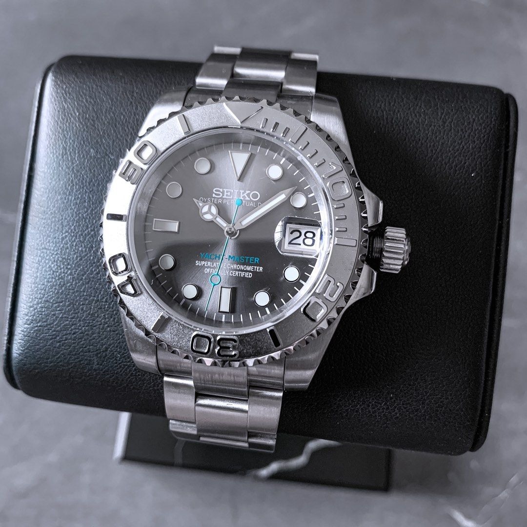 Seiko Yacht Master Dark Rhodium & Silver Watch, Luxury, Watches on ...
