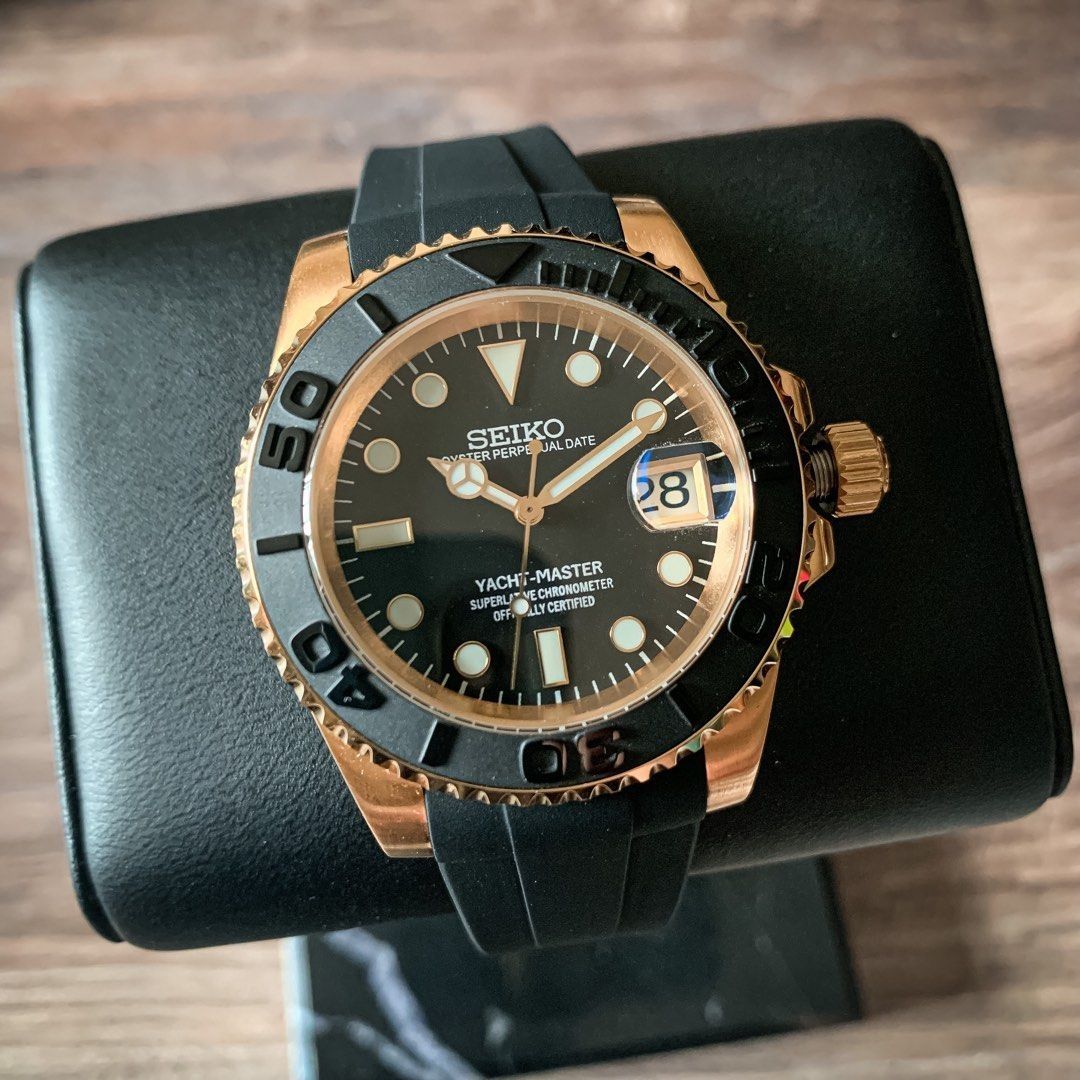 Seiko Yacht Master Yellow Gold & Black Watch, Men's Fashion, Watches ...