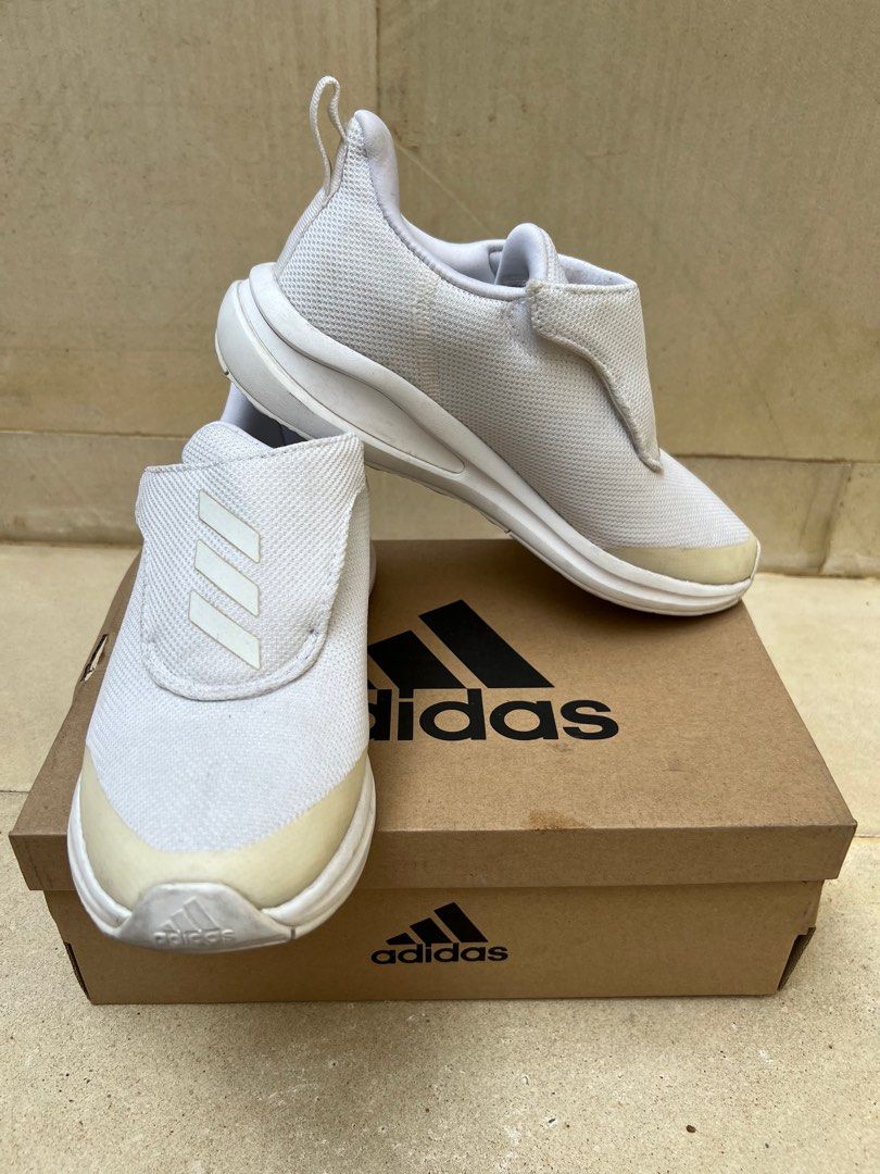 SEPATU ADIDAS ORI preloved, Fesyen Pria, Sepatu , Sneakers di Carousell