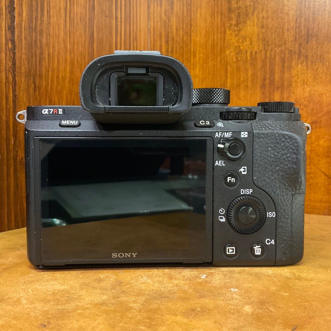 SONY A7R Mark II A7R2 w/box (4496880) J23, Photography, Cameras on Carousell