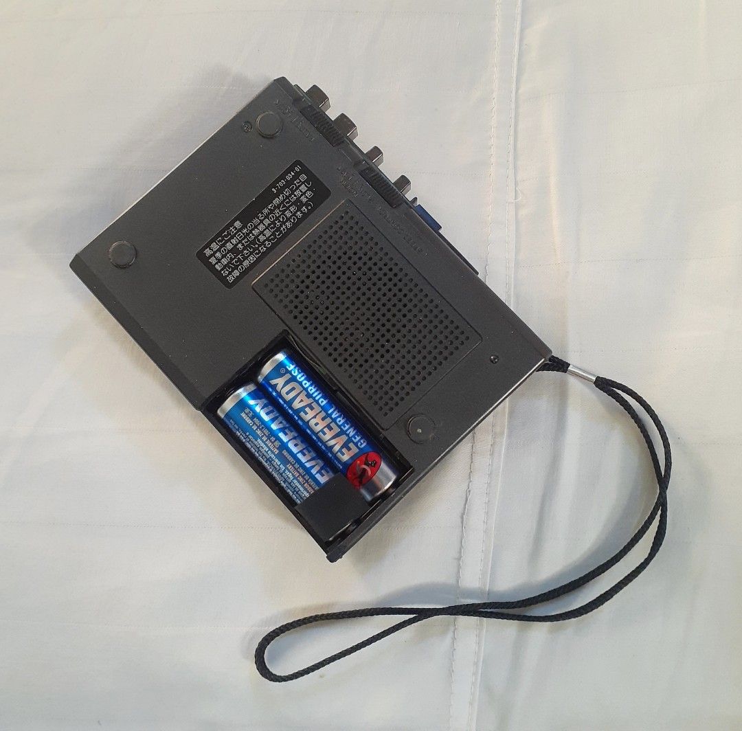 Sony TCM-57 Walkman/Cassette Player with Toshiba HR-MV1 Rare Vintage ...