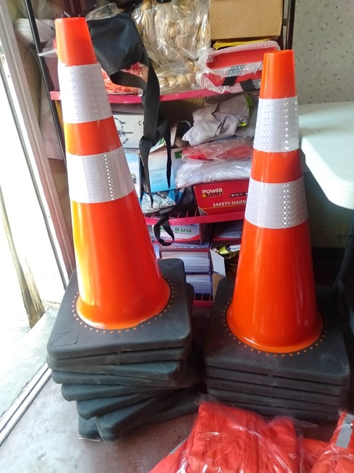 Traffic cone, Commercial & Industrial, Construction & Building ...