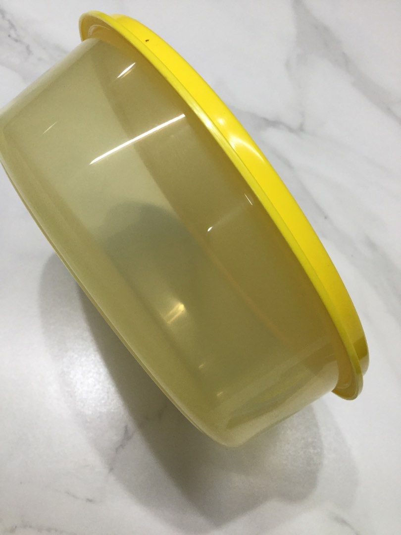 Tupperware round container, Furniture & Home Living, Kitchenware ...