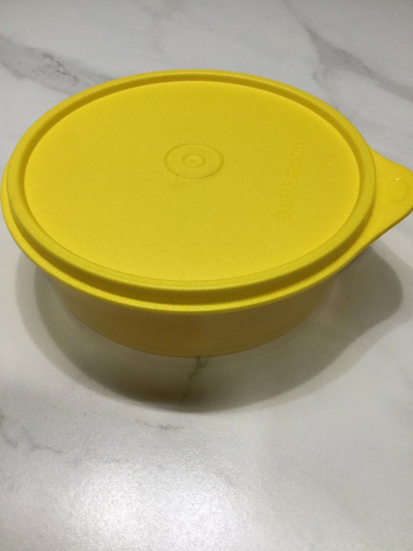 Tupperware round container, Furniture & Home Living, Kitchenware ...