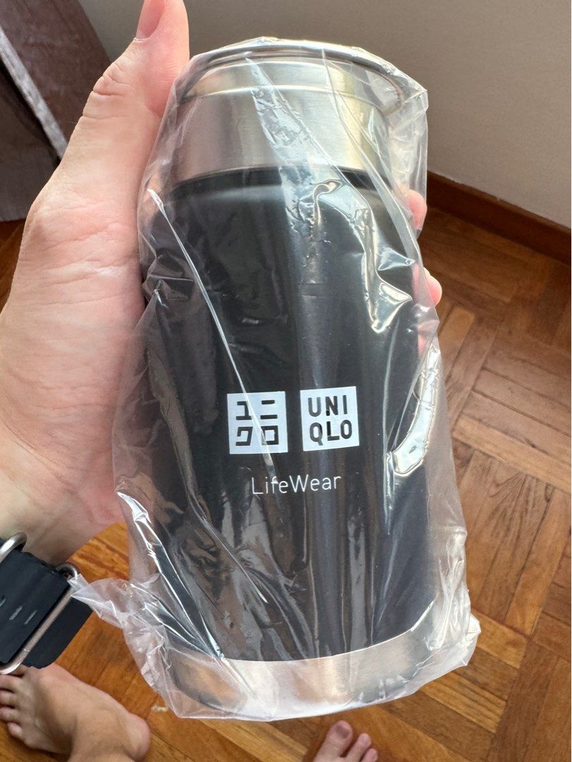 Uniqlo black metal tumbler bottle, Furniture & Home Living, Kitchenware ...