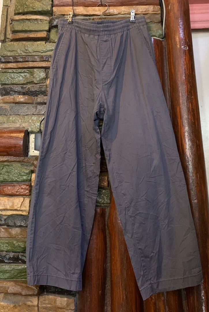 Uniqlo garterized pants, Women's Fashion, Bottoms, Other Bottoms on ...