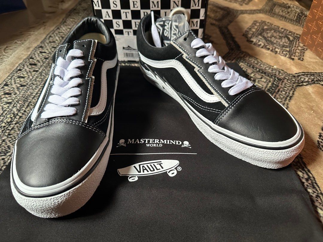 VANS VAULT X MASTER MIND WORLD OLD SCHOOL BOLT, Men's Fashion, Footwear ...