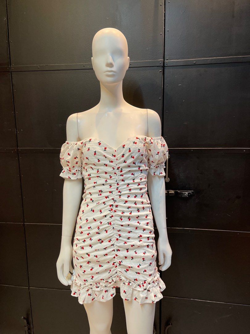 ZARA EMBROIDERED CHERRY MINI DRESS, Women's Fashion, Dresses & Sets ...