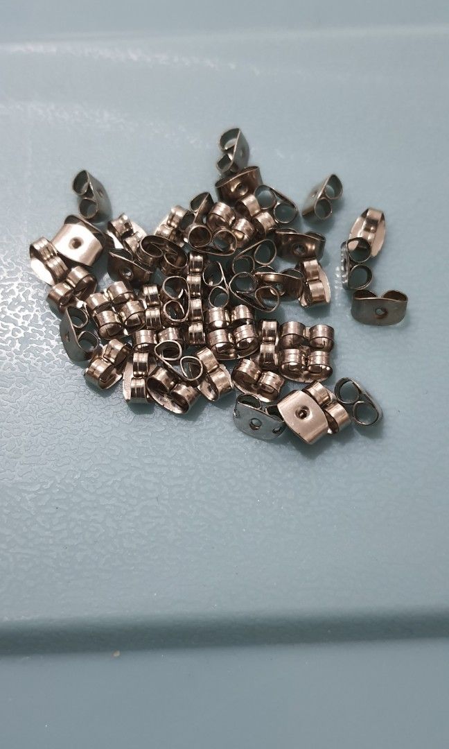 25 Pairs Pakaw, Women's Fashion, Jewelry & Organizers, Earrings on ...