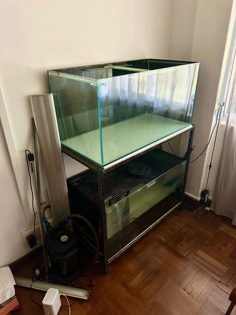 3ft fish tanks and stand, Pet Supplies, Homes & Other Pet Accessories ...
