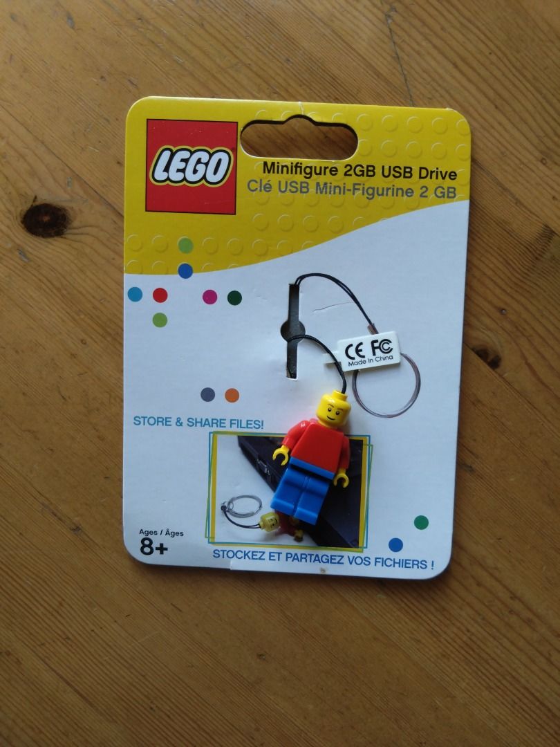 全新 LEGO Minifigure 2GB USB Flash Drive shf, 電腦＆科技, 電腦周邊及配件, 硬碟及儲存器 ...