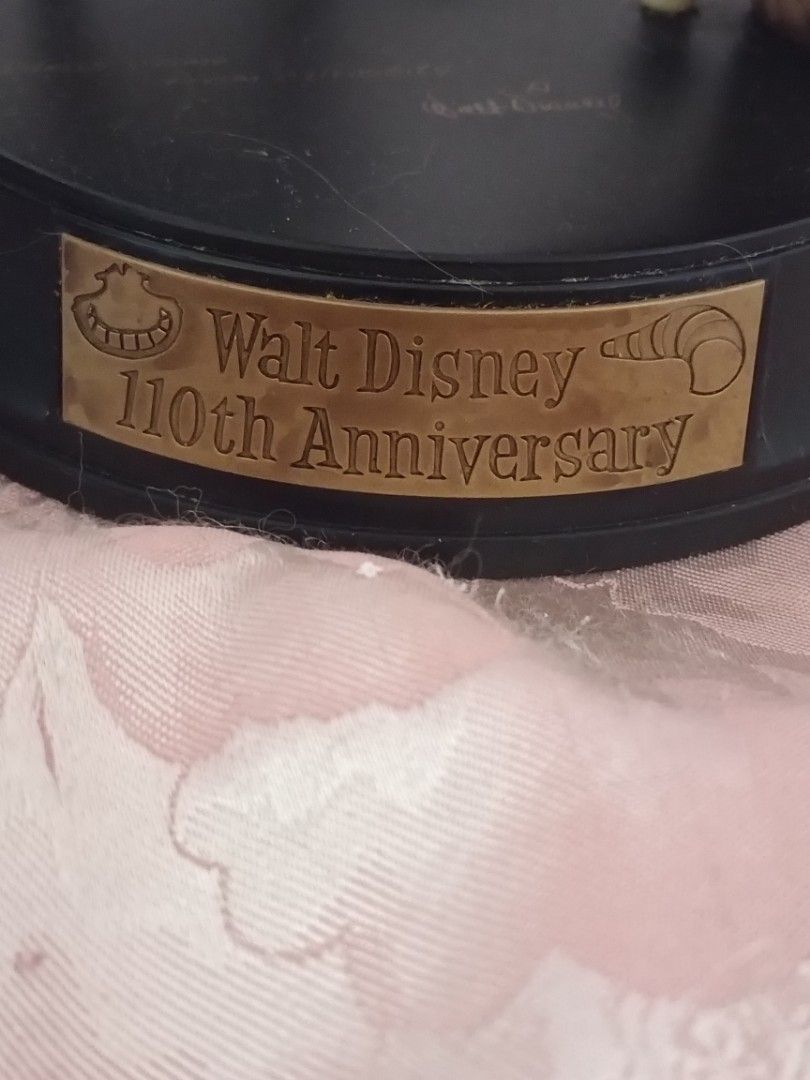Alice in Wonderland w/ Cheshire Cat Walt Disney 110 Anniversary ...
