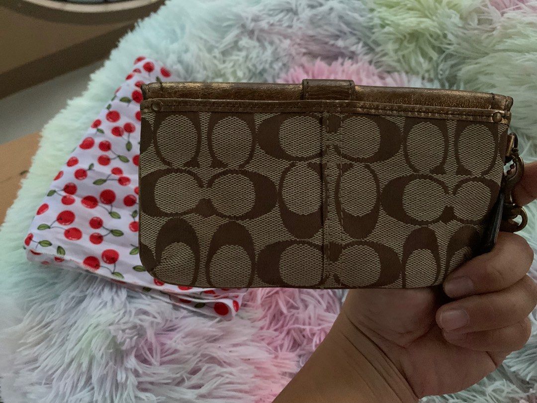 Authentic/Vintage Coach Pouch, Luxury, Bags & Wallets on Carousell