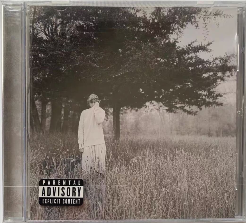 Taylor Swift : folklore Deluxe Extra Bonus Tracks Edition , Hobbies ...