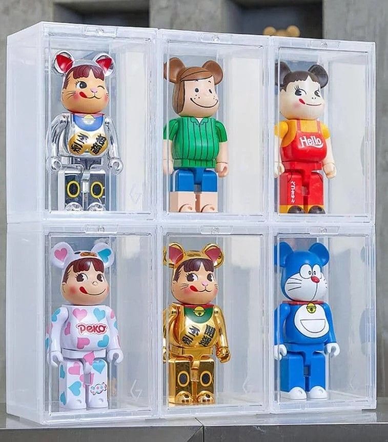 Bearbrick space molly display case 400% #actioncity, Hobbies & Toys ...