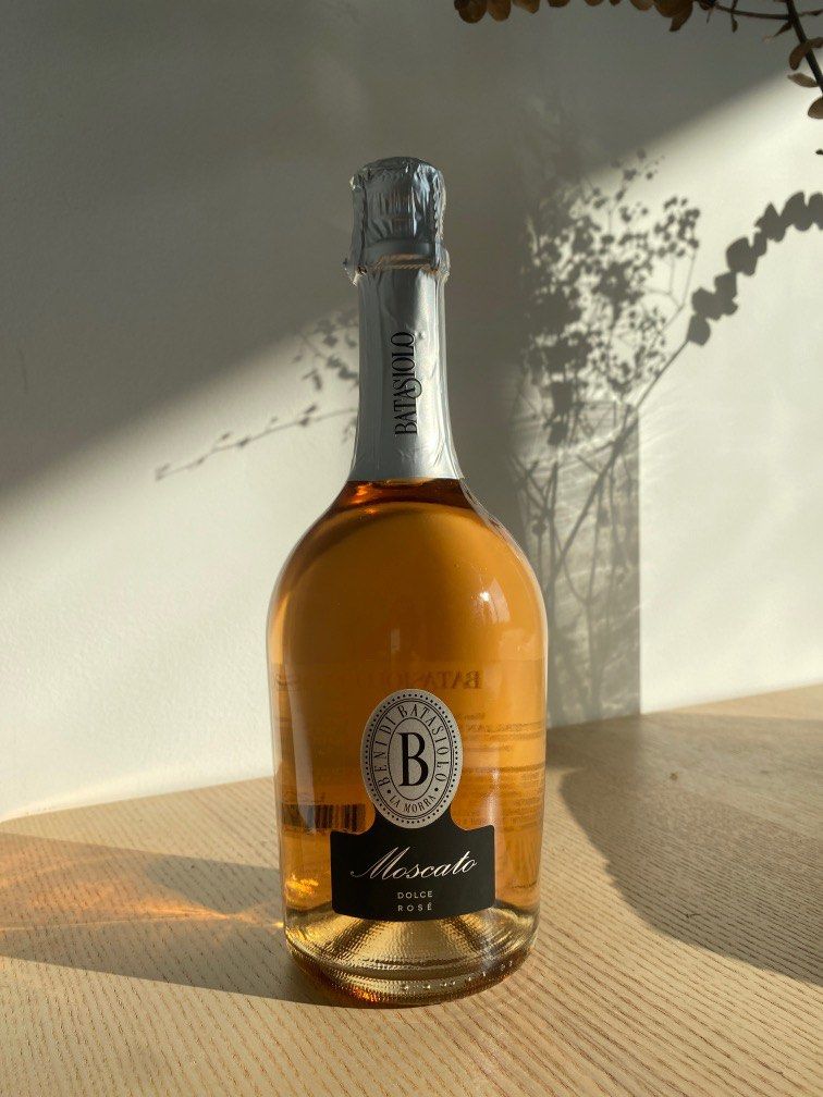 Benidi Batasiolo Rose Moscato, Food & Drinks, Alcoholic Beverages on ...