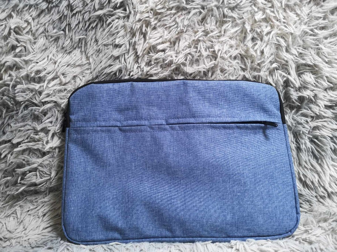 Blue Zipper Pouch Bag, Women's Fashion, Bags & Wallets, Purses ...