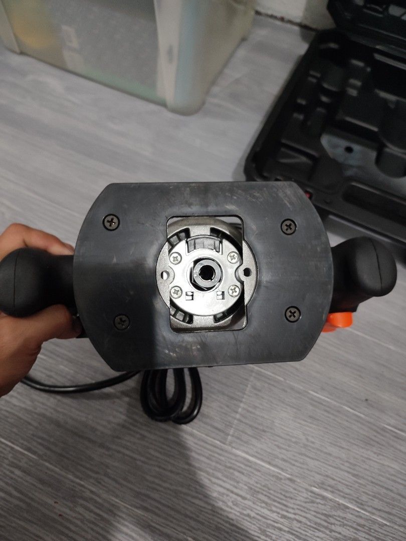 Branded Bosch's Electric router 1200w 8MM, Commercial & Industrial ...