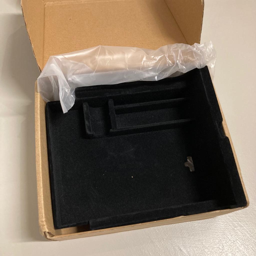 BRANDNEW TESLA MODEL 3 ARM REST COMPARTMENT BLACK VELVET, Car ...