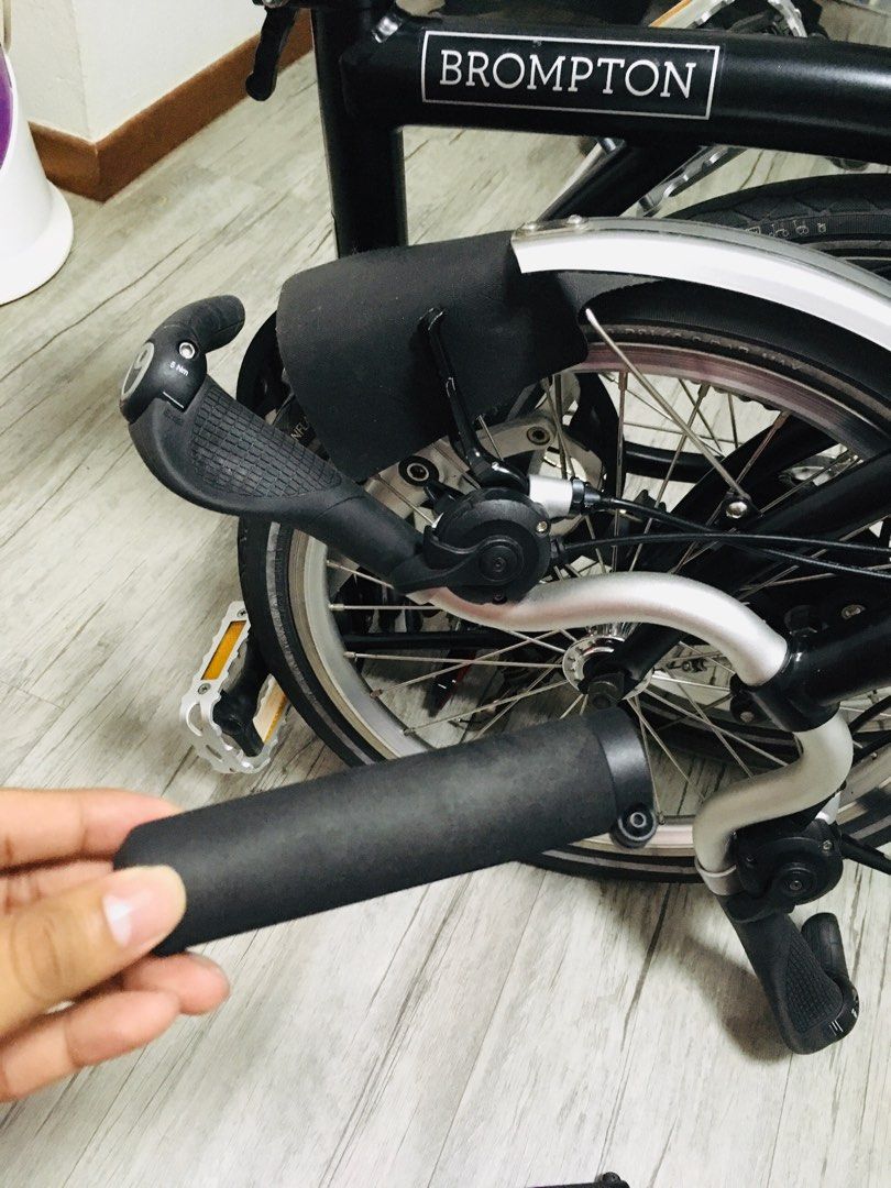 Brompton grip, Sports Equipment, Bicycles & Parts, Parts & Accessories ...