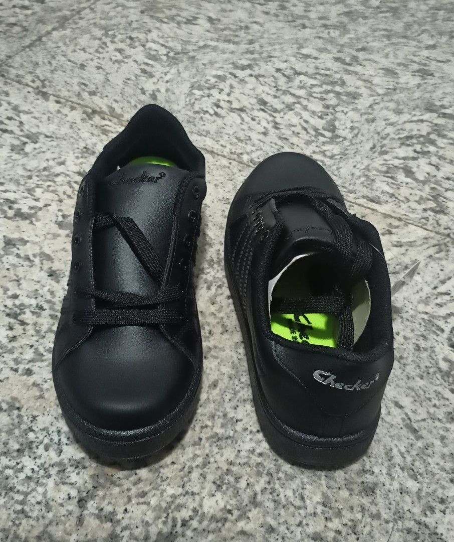 Checker Shoes, Women's Fashion, Footwear, Sneakers on Carousell