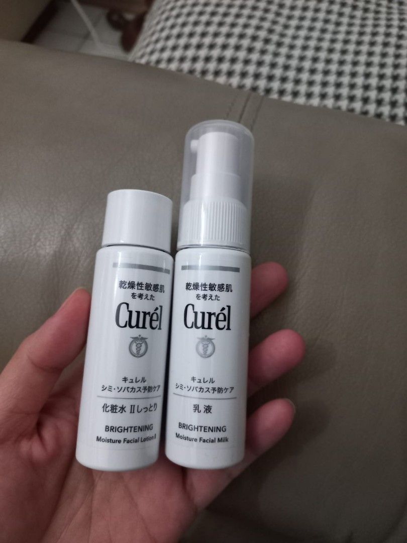 Curel Brightening Moisture Facial Milk & Lotion set @30ml, Kesehatan ...