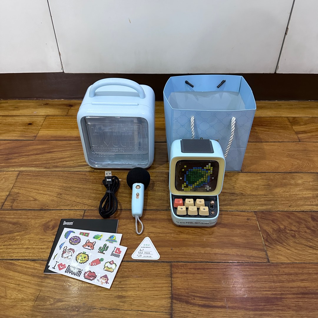 Divoom Ditoo Mic Retro Pixel Art Game Bluetooth Speaker Microphone ...