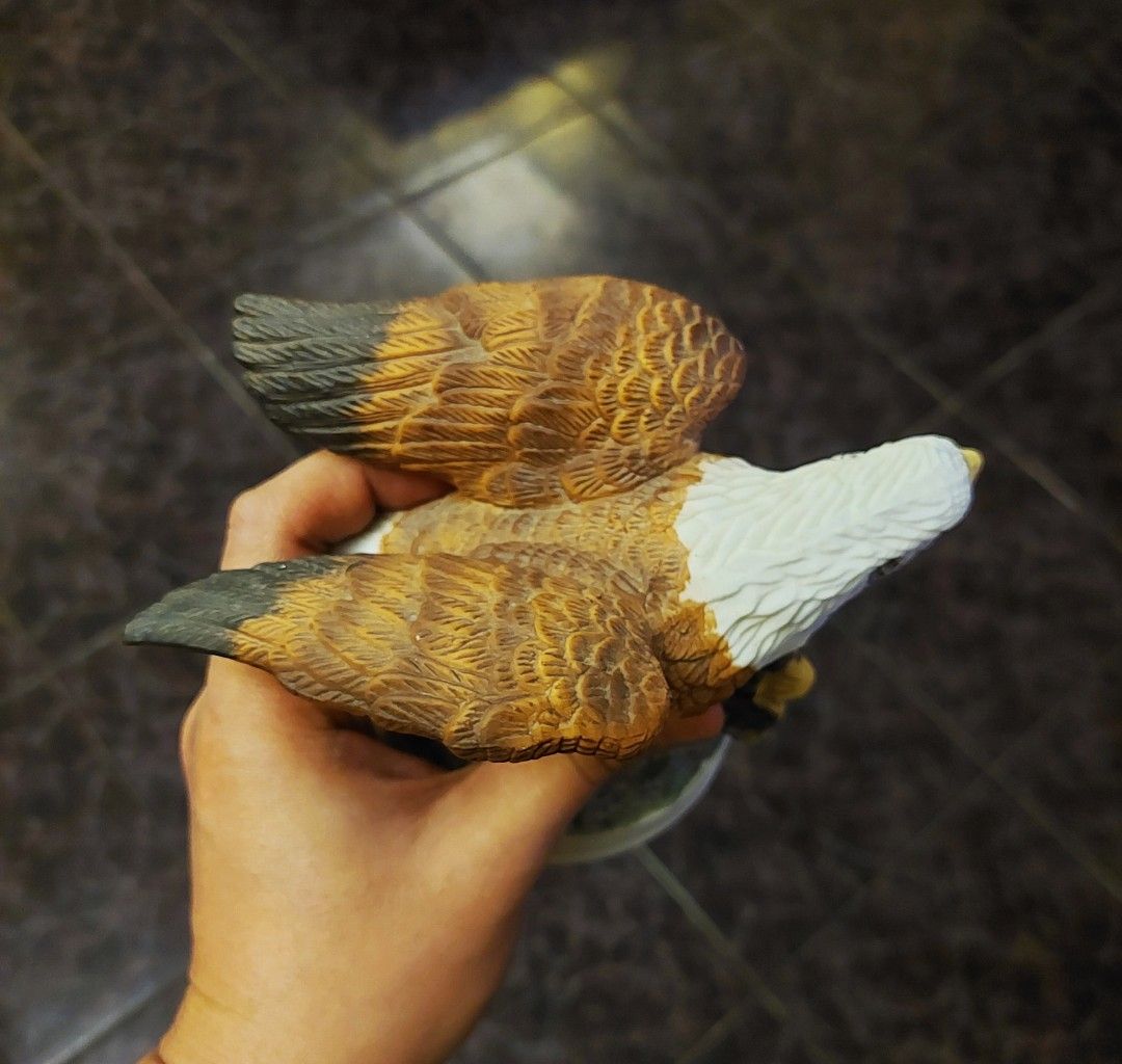 Eagle Pigurin, Hobbies & Toys, Memorabilia & Collectibles, Vintage ...