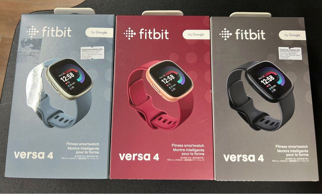fitbit versa 4 packaging