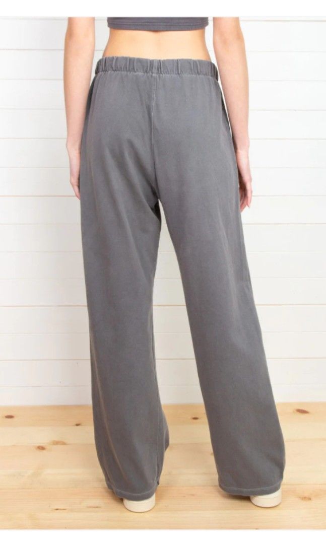 FR brandy melville anastasia pants, Women's Fashion, Bottoms, Other ...