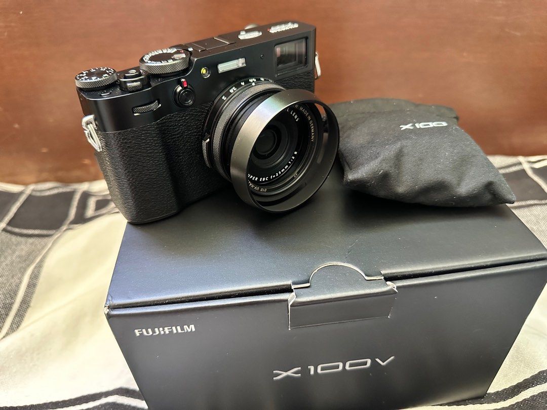 Fujifilm X100V Black, Photography, Cameras on Carousell