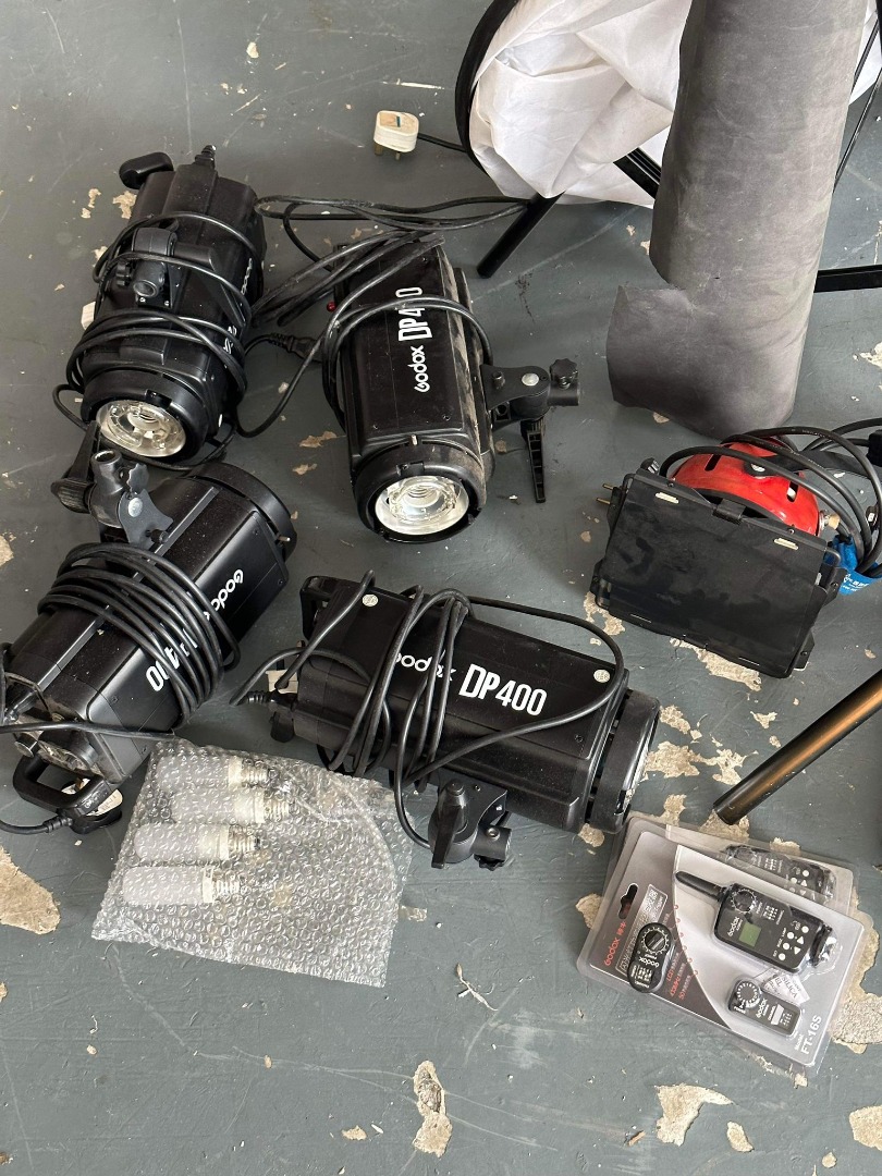 Godox 神牛 DP600 DP400 專業 影樓閃光燈 拍攝 閃燈 打燈 腳架 一系列 攝影器材 Studio Light, 攝影器材 ...