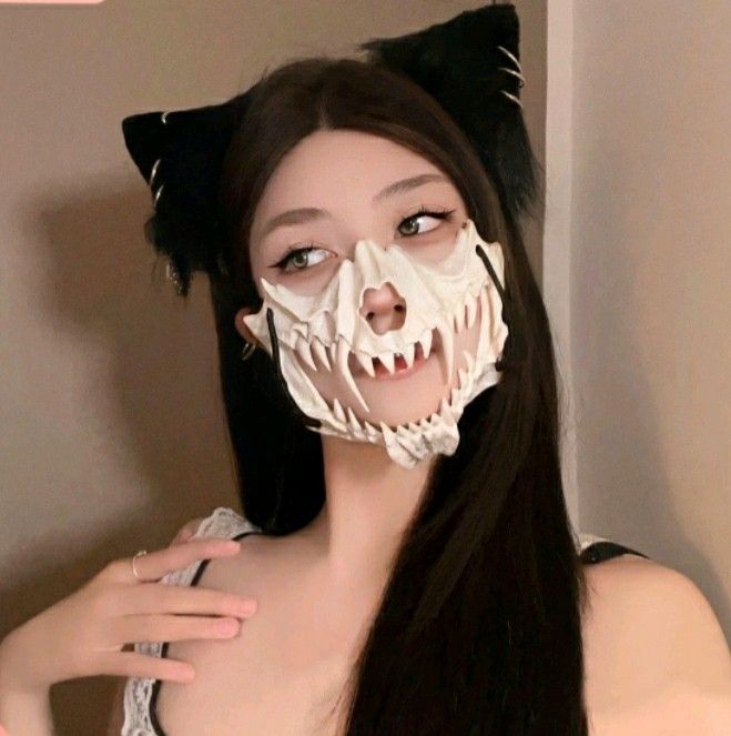 Halloween Horror Mask Bone Skull Long Teeth Demon Mask Japanese Mask ...