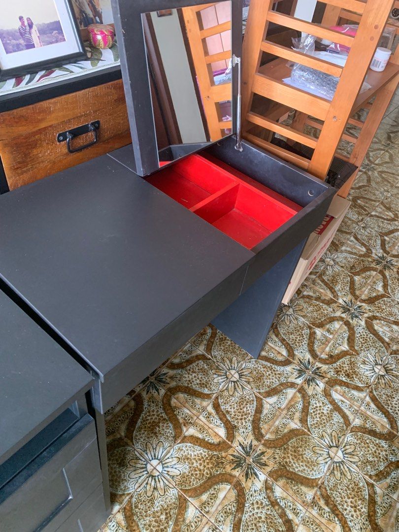 ikea makeup table black