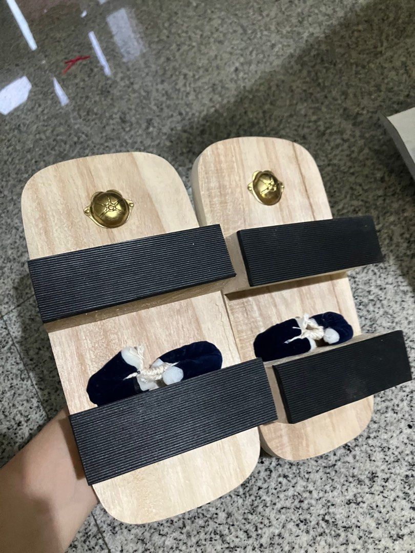 Japanese geta, Hobbies & Toys, Memorabilia & Collectibles, J-pop on ...