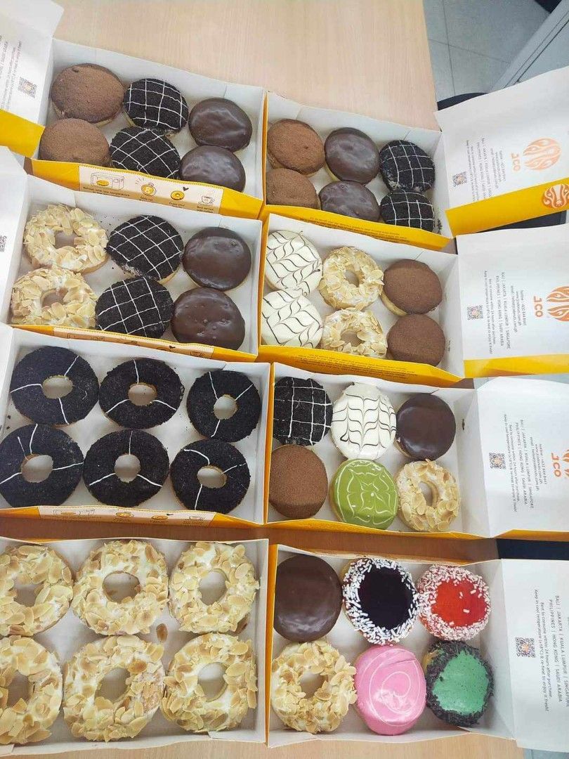 JCO DONUTS, Food & Drinks, Local Eats on Carousell