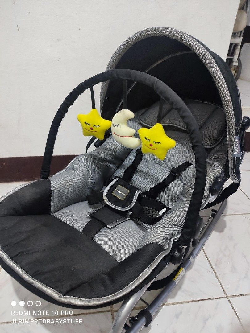 Katoji baby rocker, Babies & Kids, Infant Playtime on Carousell