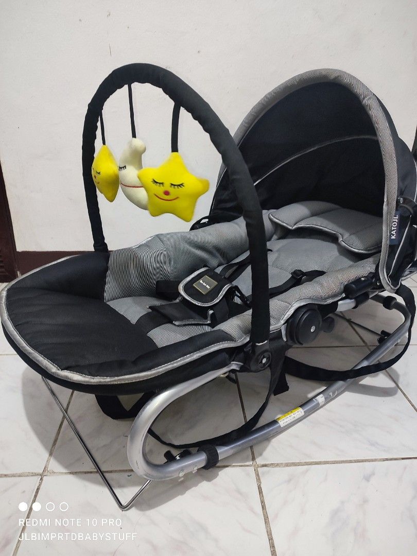 Katoji baby rocker, Babies & Kids, Infant Playtime on Carousell