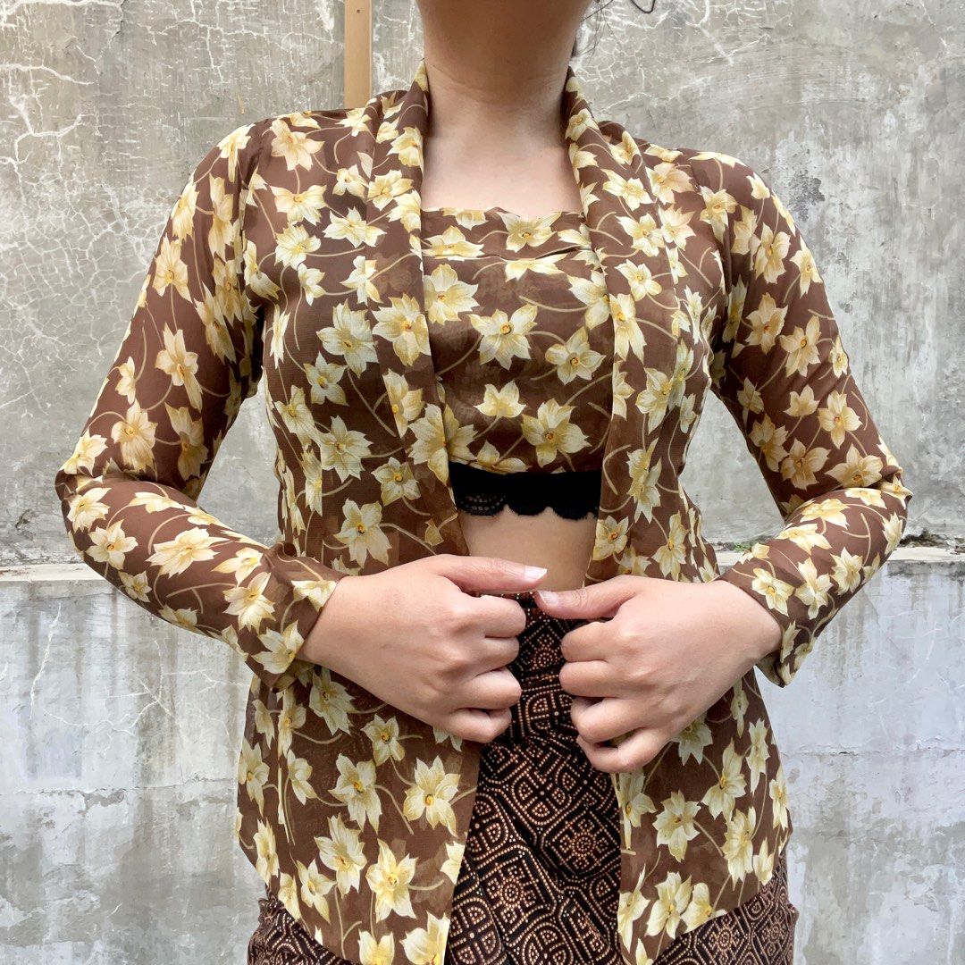 PROMO LEBARAN ONLY! Kebaya Lawas Ala Gadis Kretek Jeng Yah, Fesyen ...