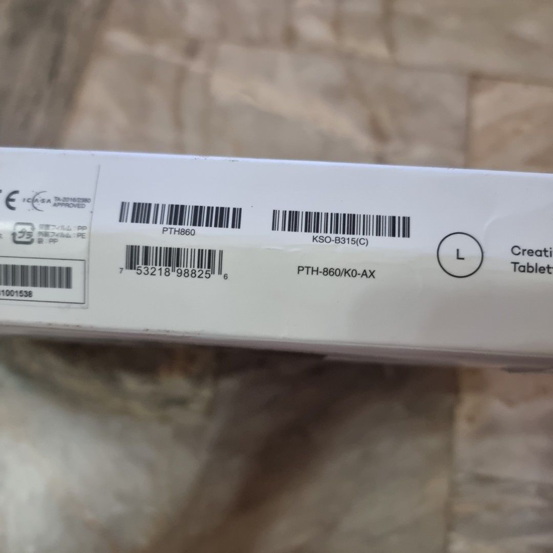 (Large) Wacom Intuos Pro PTH-680 / K0-AX Creative Pen Drawing Graphic ...