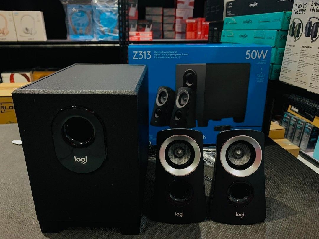 Logitech Z313 Speaker System with Subwoofer, 3.5mm input, 50 Watts ...