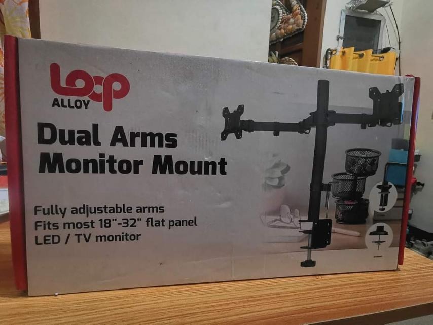 Loop Dual Monitor Bracket Mount W/ C-Clamp, Computers & Tech, Parts ...