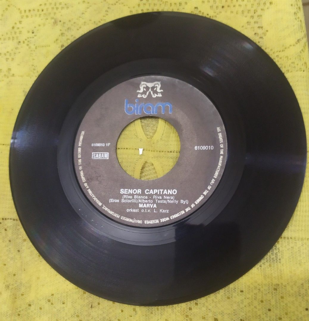 Marva - Senor Capitano (7" single) VINYL PLAKA, Hobbies & Toys, Music ...