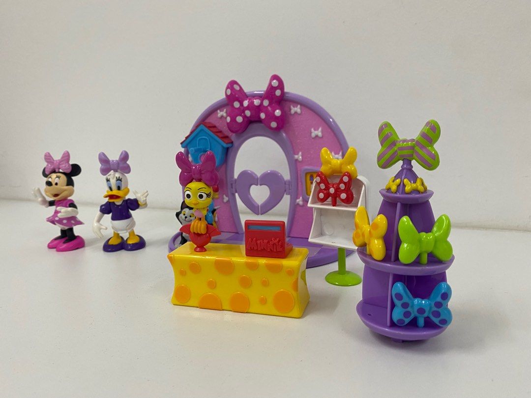 Minnie Mouse Bowtique Playset, Hobbies & Toys, Toys & Games on Carousell