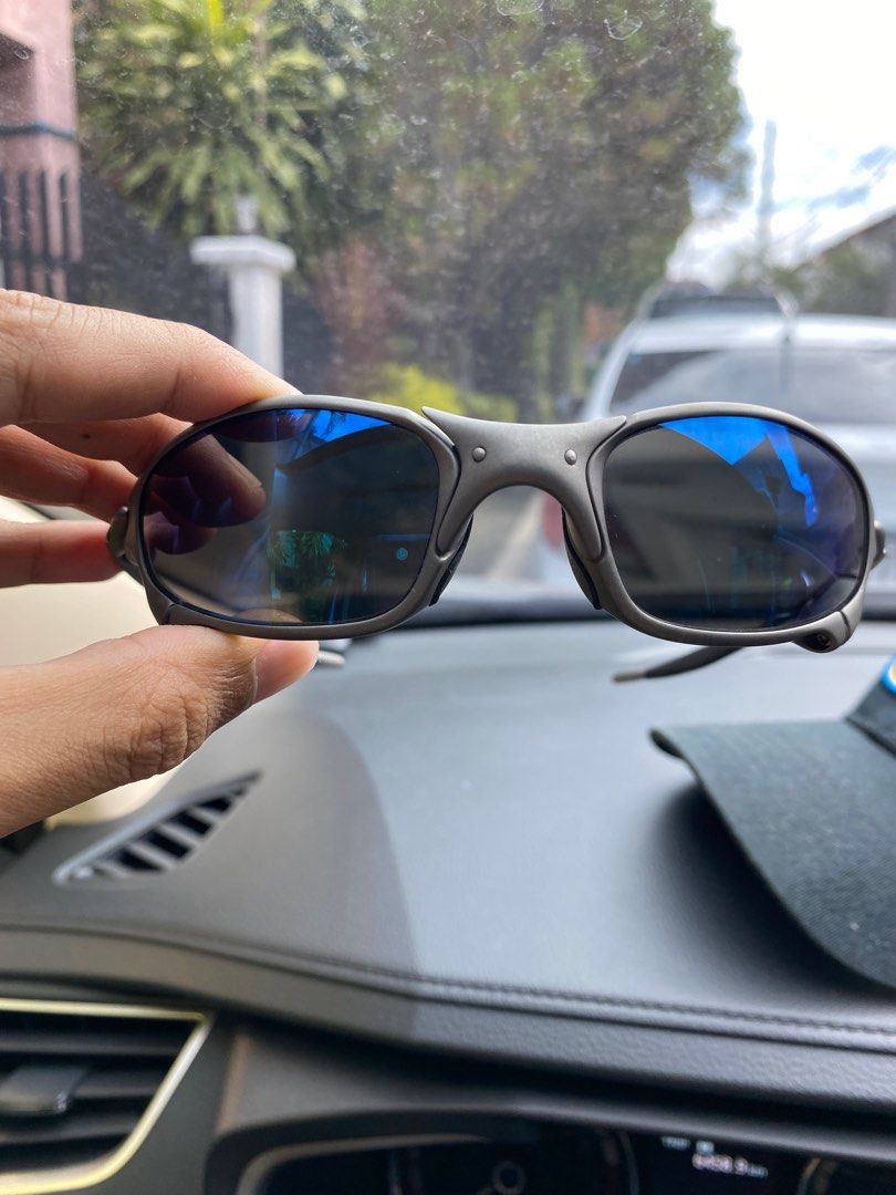 Oakley xmetal juliet, Men's Fashion, Watches & Accessories, Sunglasses ...