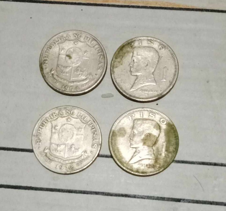 Old coins 1 peso 1972 and 1974, Hobbies & Toys, Memorabilia ...