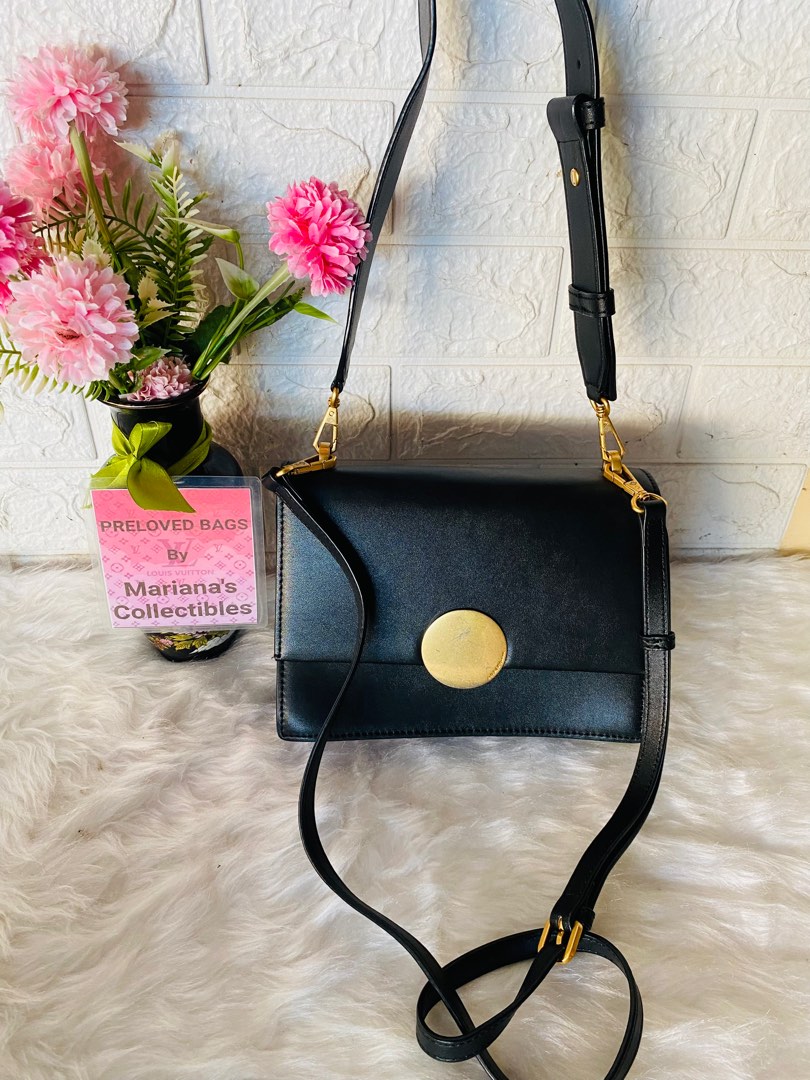 Original Yany Two way bag, Women's Fashion, Bags & Wallets, Cross-body ...
